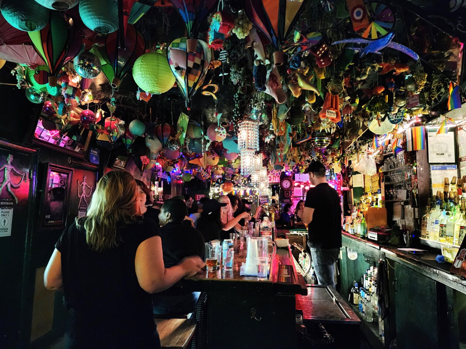 Why you need to visit all of New York City’s dyke bars - Pink Ticket Travel